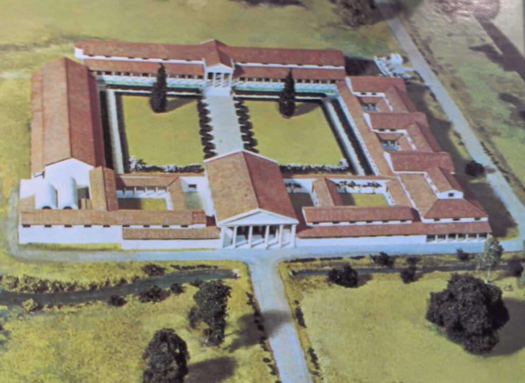 Roman Emperor Palace - Tales Tavern